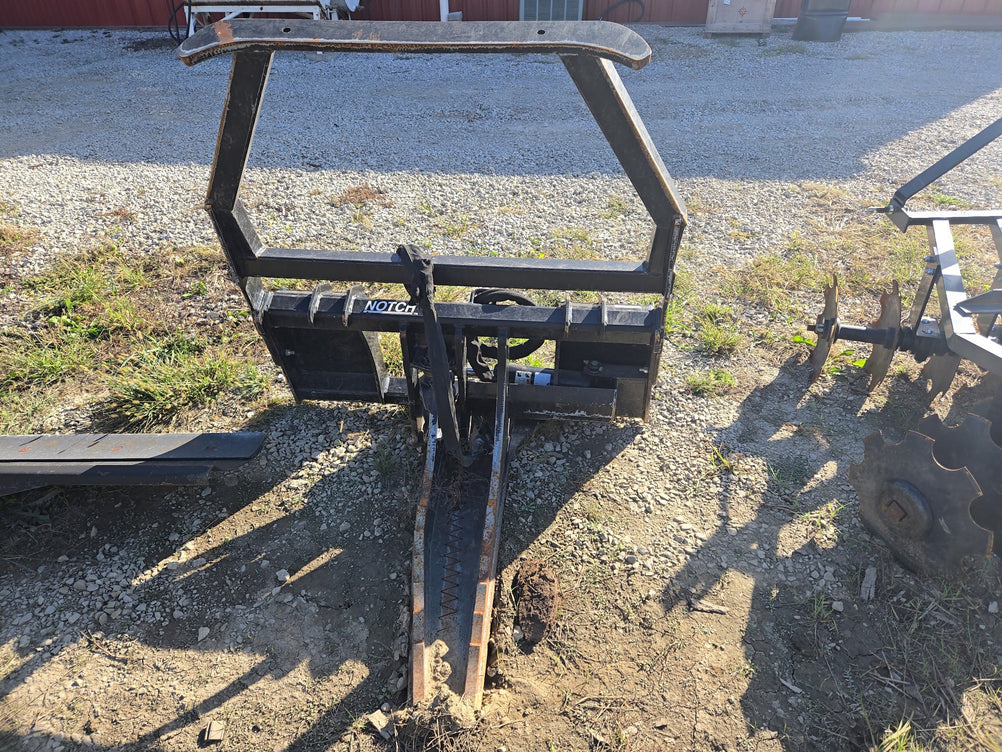 Notch Tree & Fence Puller - Rental | Diamond R Equipment